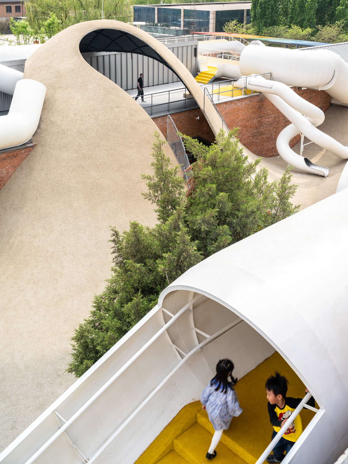 THE PLAYSCAPE - art4d