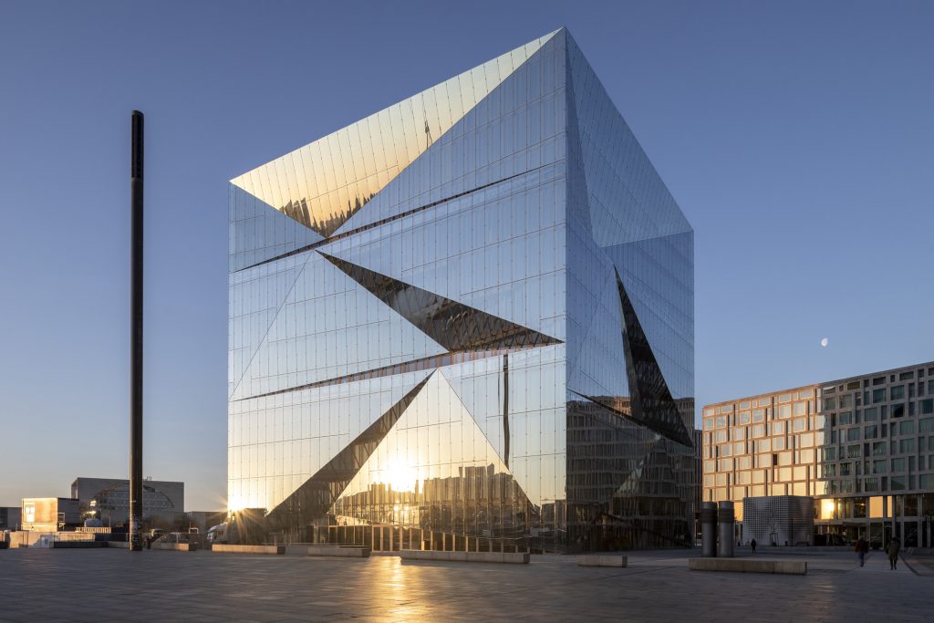 CUBE BERLIN | GUARDIAN GLASS - art4d