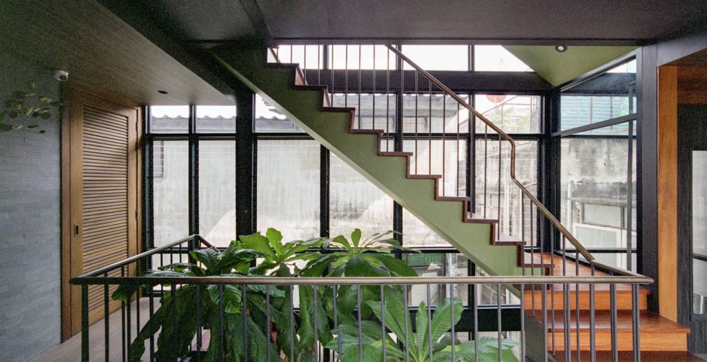 Na Tanao 1969: The hometel among the traces of history