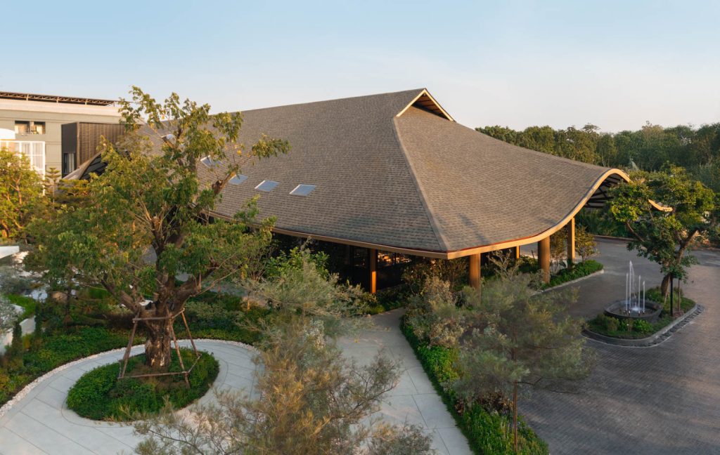The Ground: Architectural design with separate identities in the same area